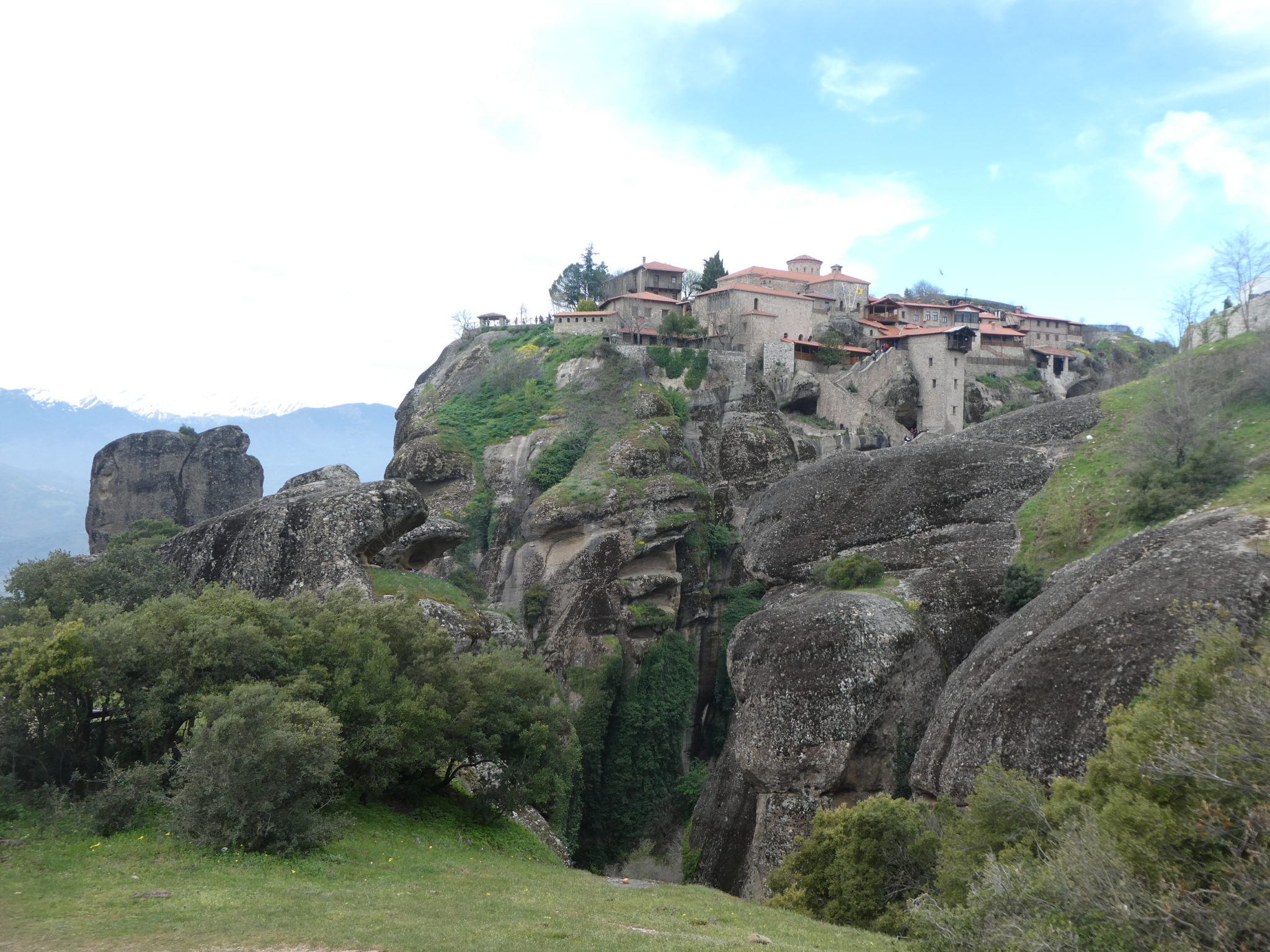The Romantic Couples Travel Guide to Meteora - Planet Full Of Love