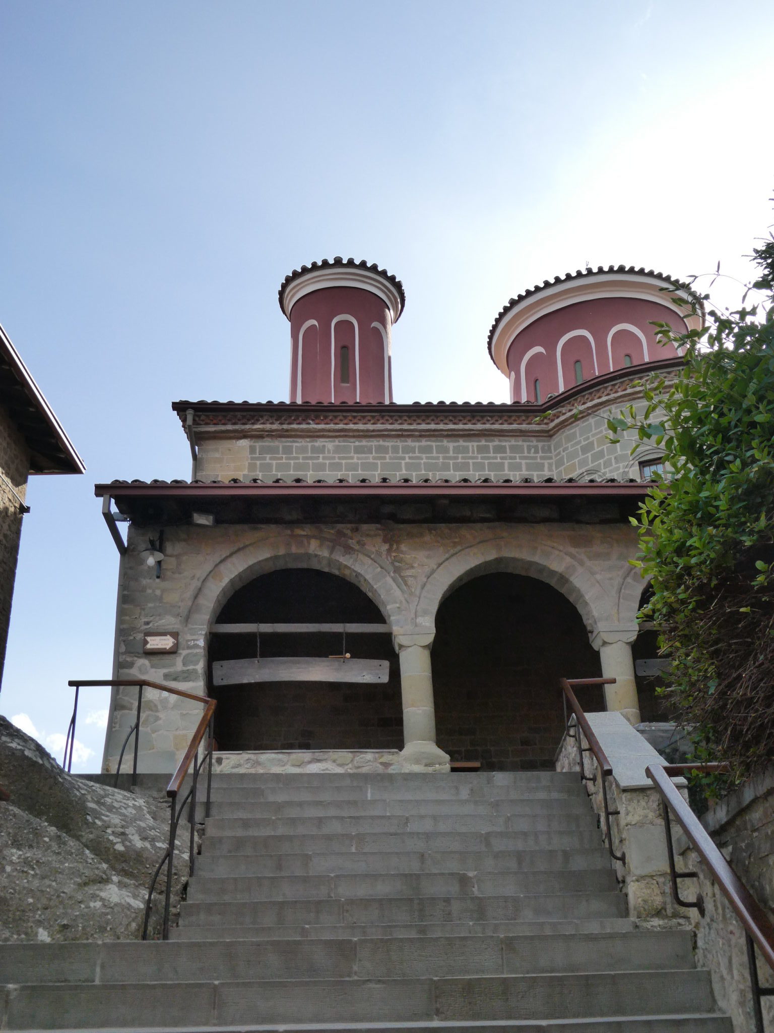 The Romantic Couples Travel Guide to Meteora - Planet Full Of Love